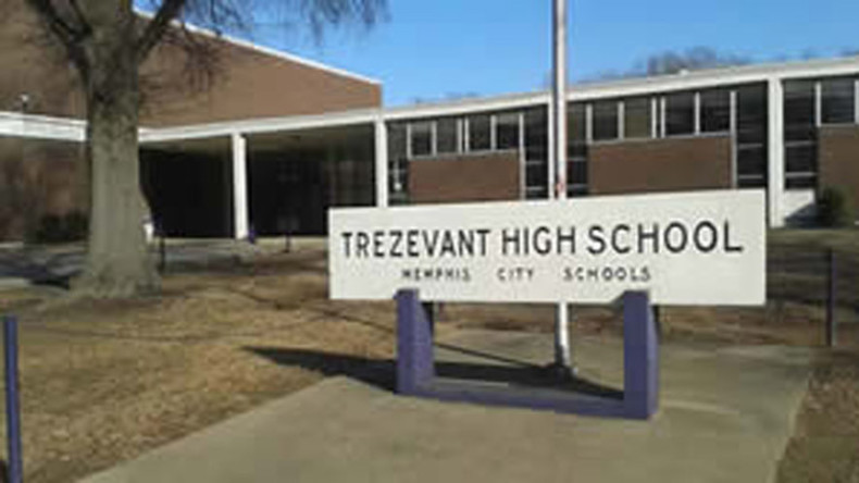 Memphis high school on lockdown after student reported to bring gun to ...