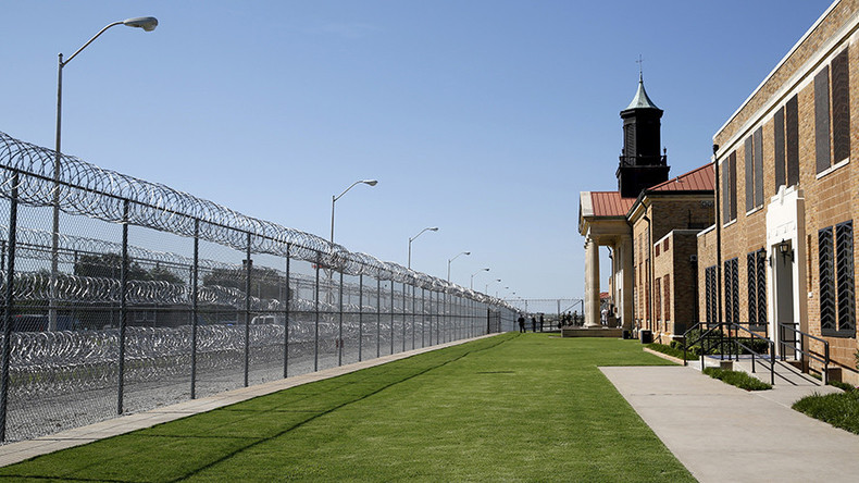 Oklahoma prisons director steps down amid botched executions probe — RT ...
