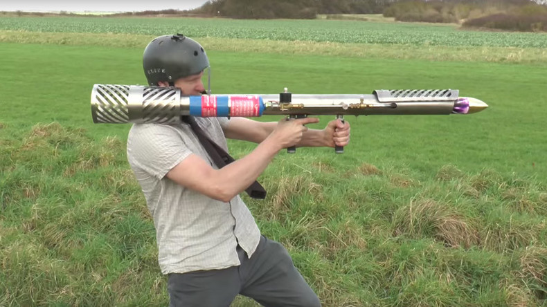 Scrap metal madness: Plumber creates DIY ‘firework rocket launcher’ to ...