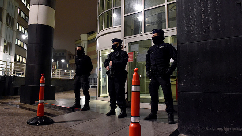 ‘Western intelligence drowning in ocean of information’ - former MI5 ...