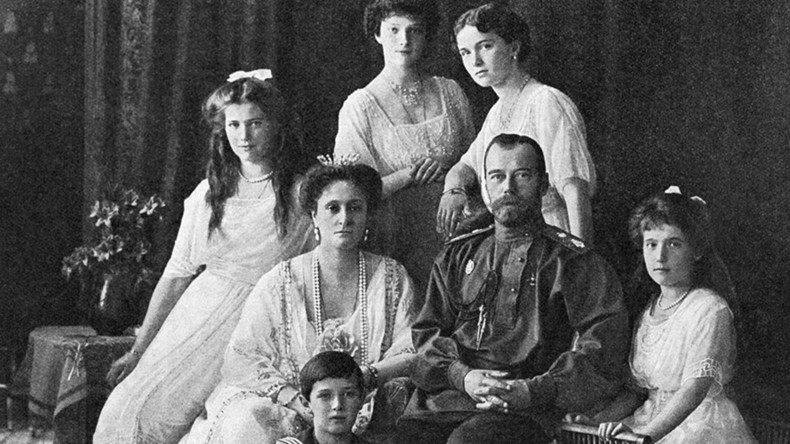 BREAKING 100 yrs ago: Tsar Nicholas II abdicates amid mutiny & chaos in ...