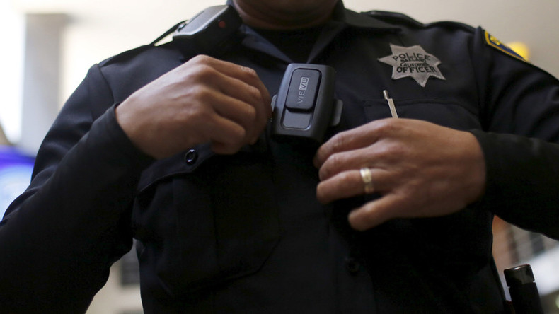 Taser rebranding offers free bodycams for police — RT America