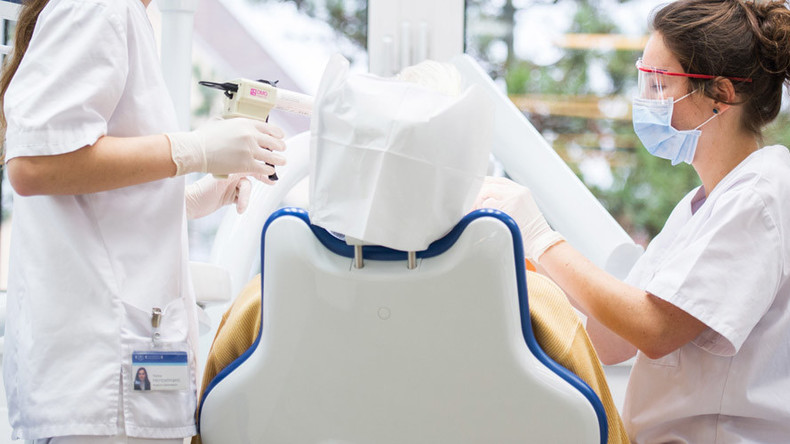 Creepy human teeth sculpture scares locals into dentist’s chair in St ...