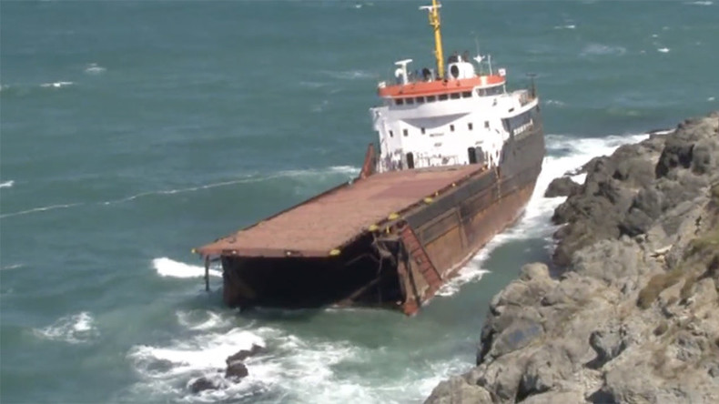 Cargo ship breaks in two & sinks off Turkish coast (VIDEO) — RT News
