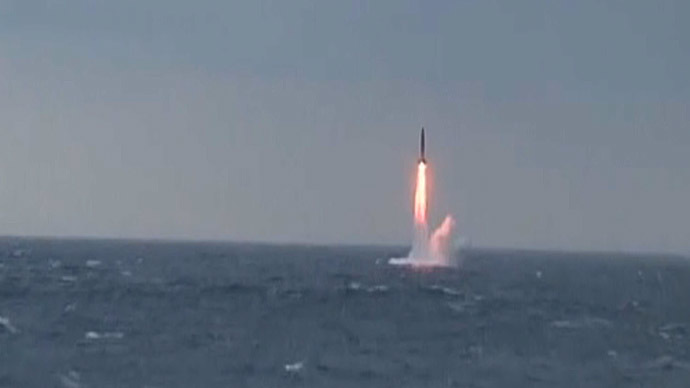 Submerged Russian nuclear sub test-fires Bulava strategic missile — RT News