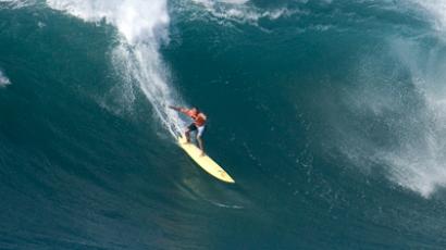 Surfer rides record 100-foot wave — RT Sport