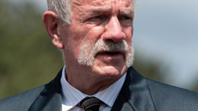 Koran-burning pastor Terry Jones barred from Canada — RT America